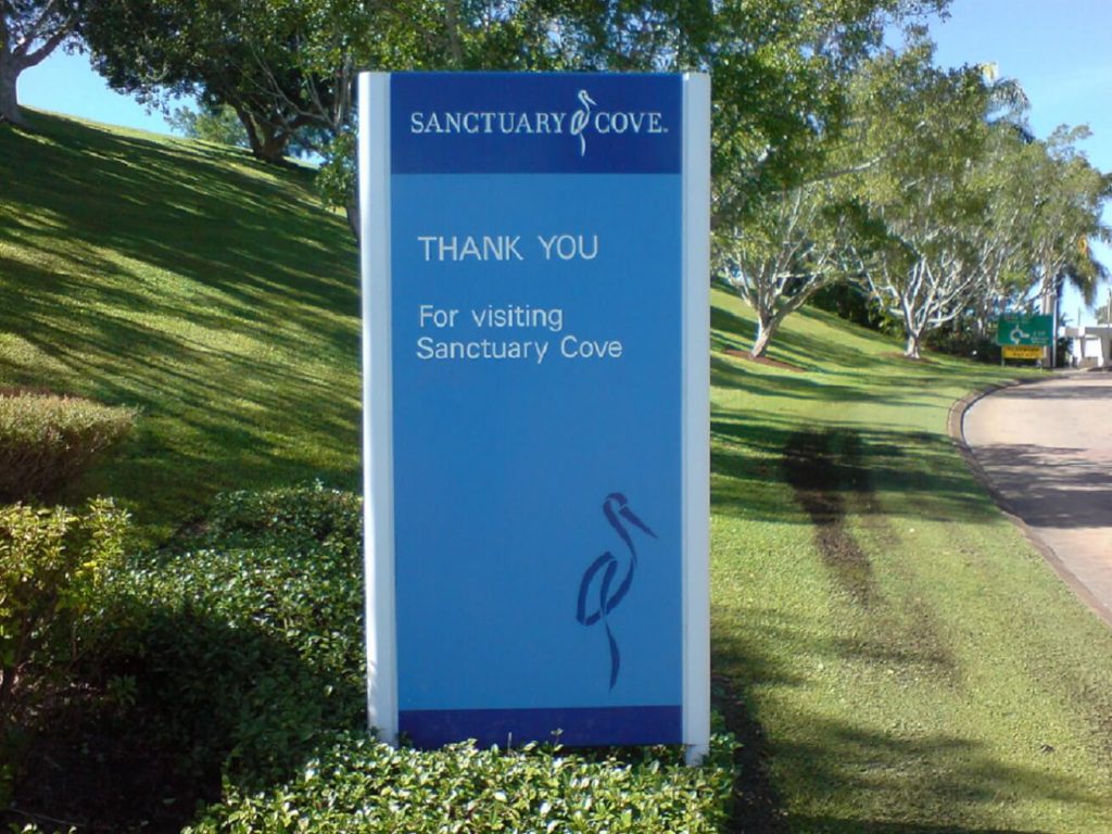 Pylon Signs | Professional | Gold Coast Signsations